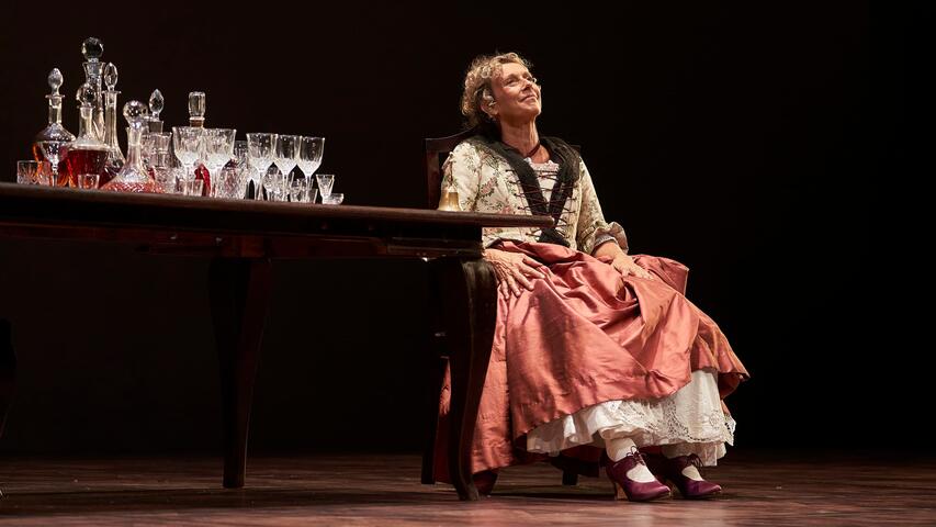 La corona d'espines | Teatre Nacional de Catalunya